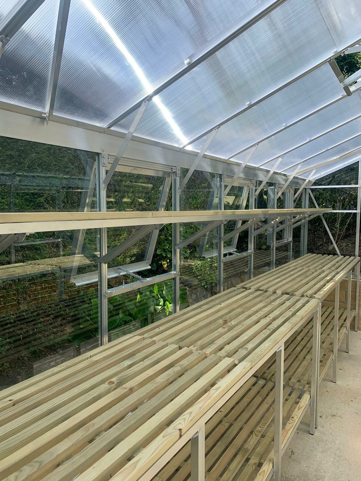 Free-Standing Gallery - Dovetail Greenhouses